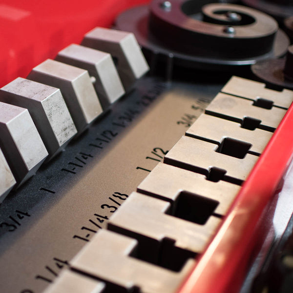 MT500A: Industrial Bar Twisting and Scrolling Machine